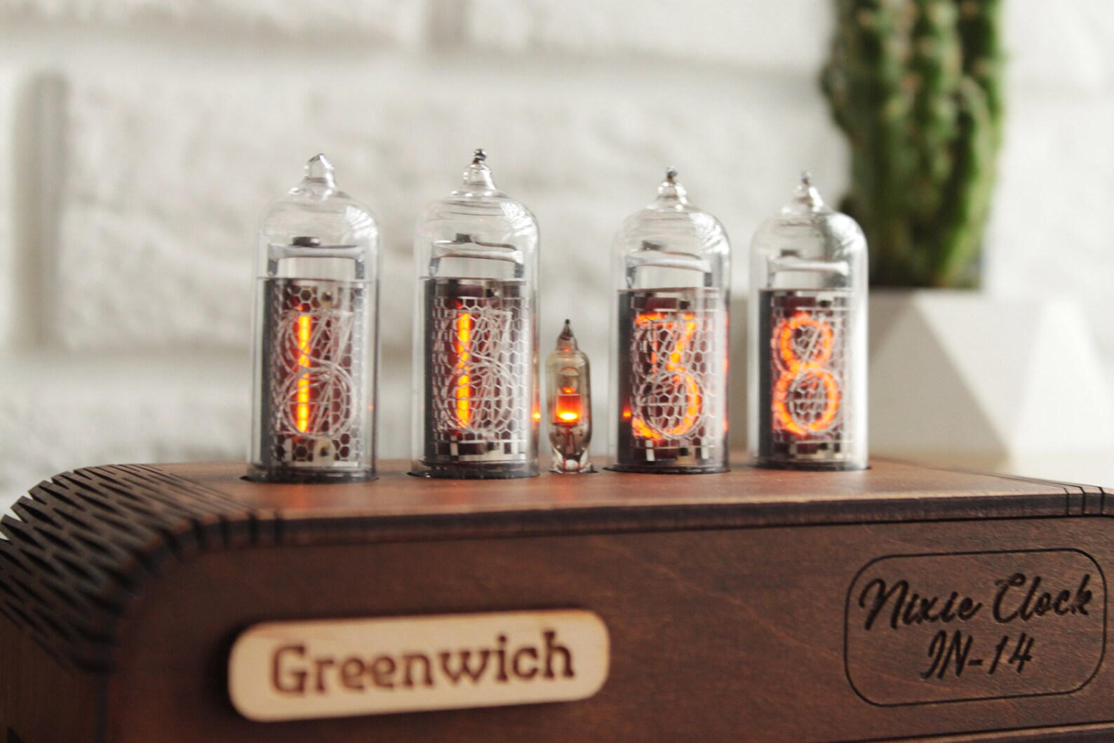 BESTSELLER Nixie Clock In-14 Neon Sign Nixie Tube In-14 Gift for Dad ...