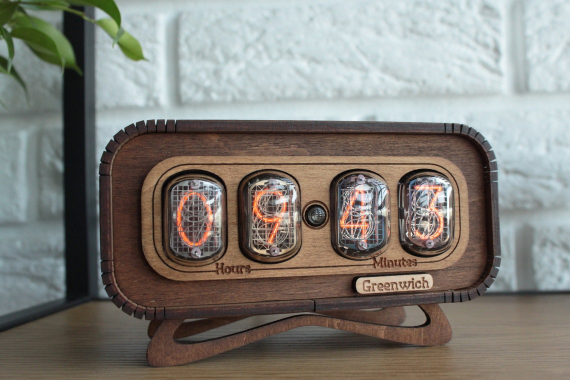 BESTSELLER Nixie Tube Clock IN-12 Nixie Clock Office Clock - Etsy