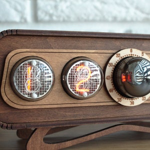 Nixie Tube Wall Clock, Nixie Clock in 4, Decatron OG-4, Nixie Tube ...