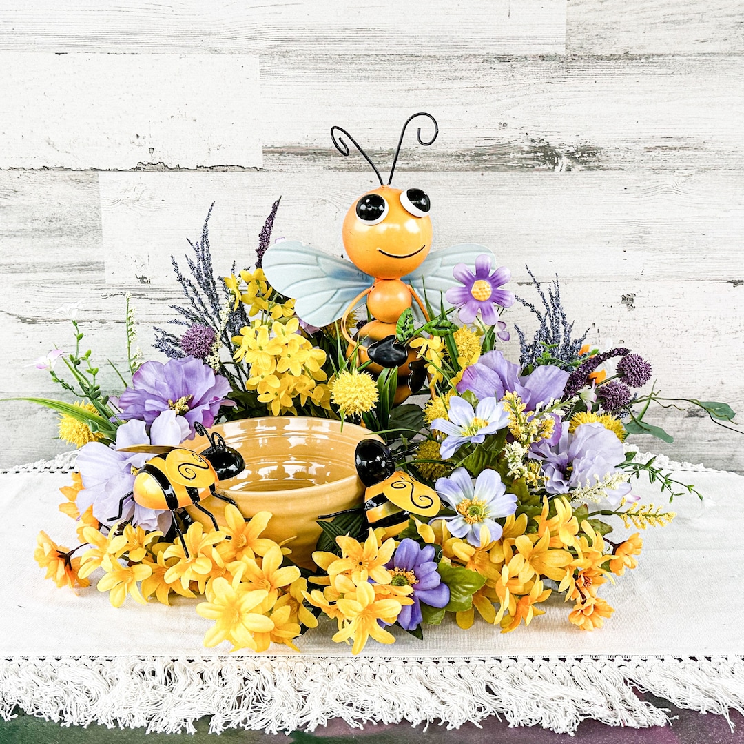 Summer Centerpiece, Bee Centerpiece, Bee Decor, Bumble Bee Decor ...