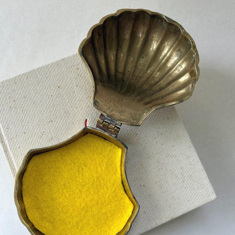 Shell Box - Etsy