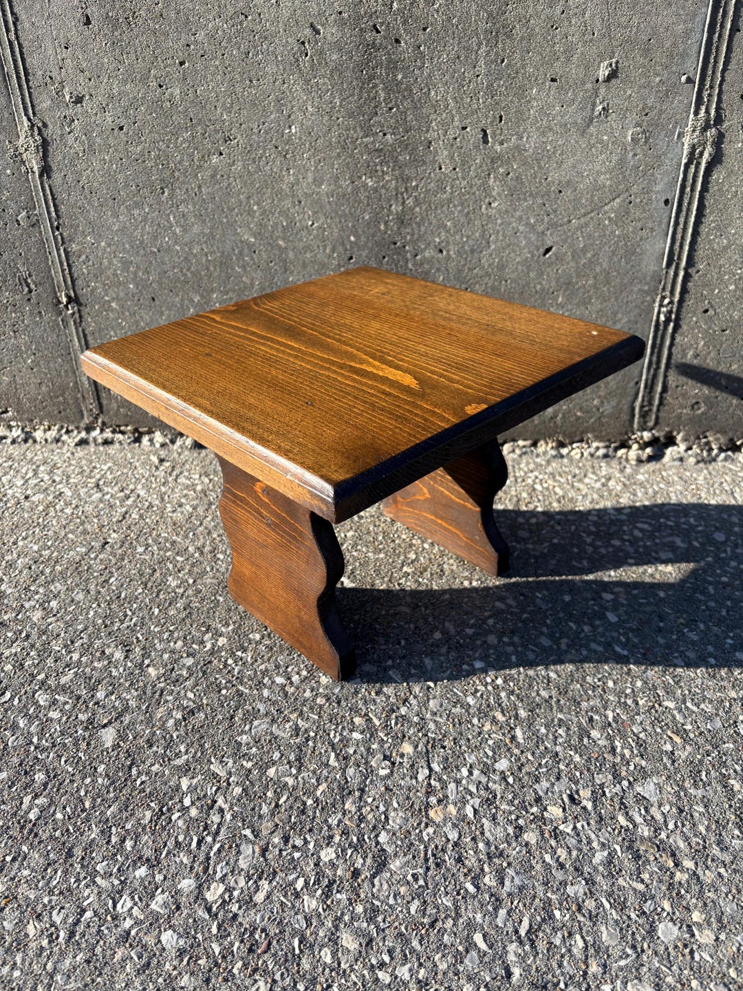 Vintage Rustic Wavy Wood Footstool, Primitive Farmhouse Milking Style ...