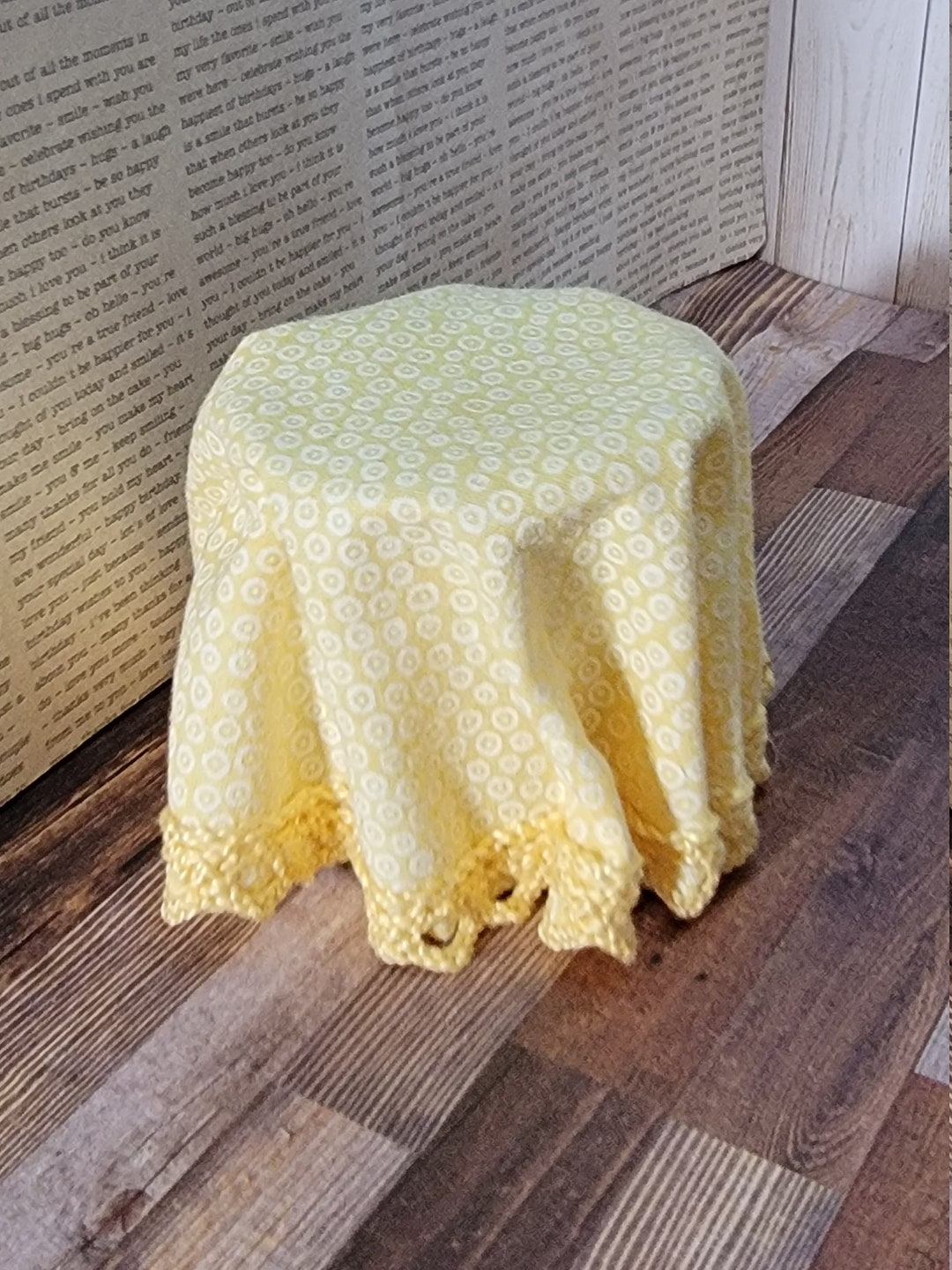 1:12 Scale Dollhouse Decorator Table. Dotted Cloth Dollhouse Table ...