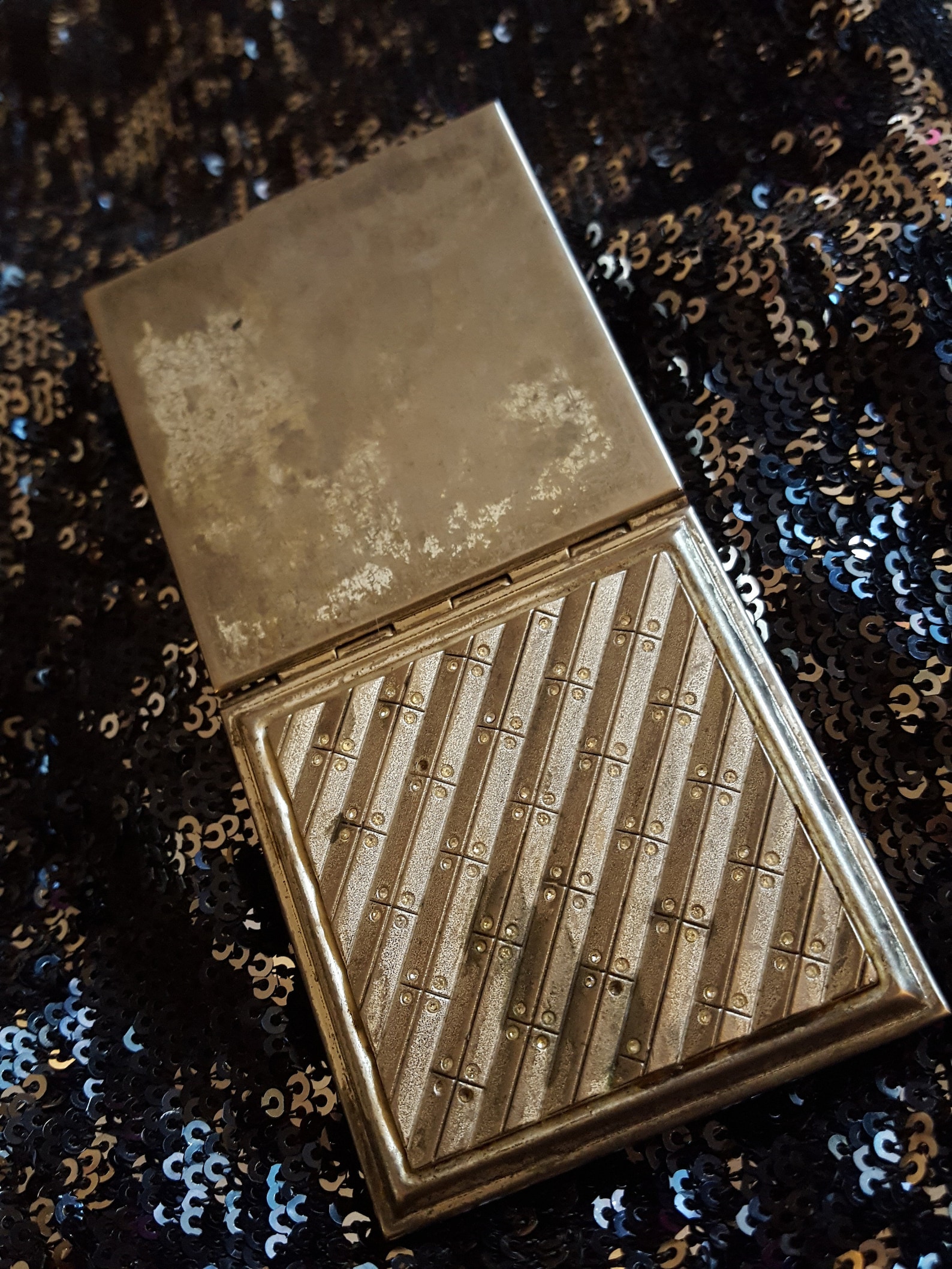 Vintage Makeup Mirror Compact Silver Tone Rhinestones 80s 90s Rock N ...