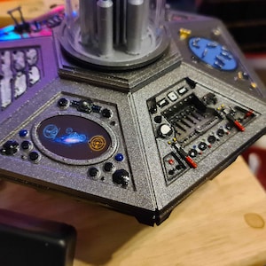 Sci Fi Console Scale Model Diorama Light up 5.5 Inch - 1/13 Scale - Etsy