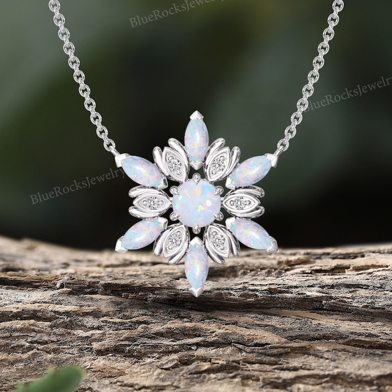 Snowflake Necklace and Earrings - Etsy