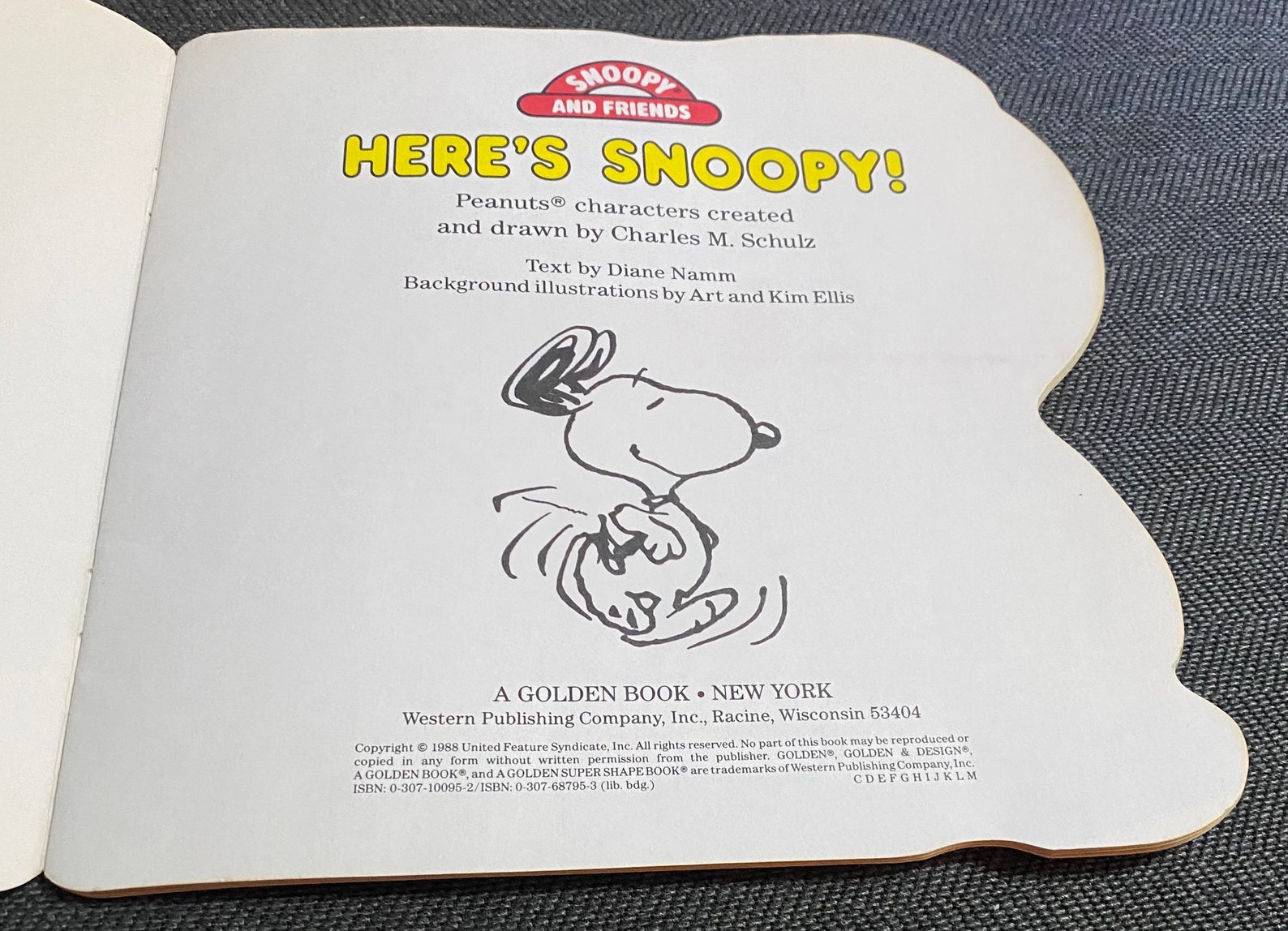 Here’s Snoopy, Golden Super Shape Book - Etsy