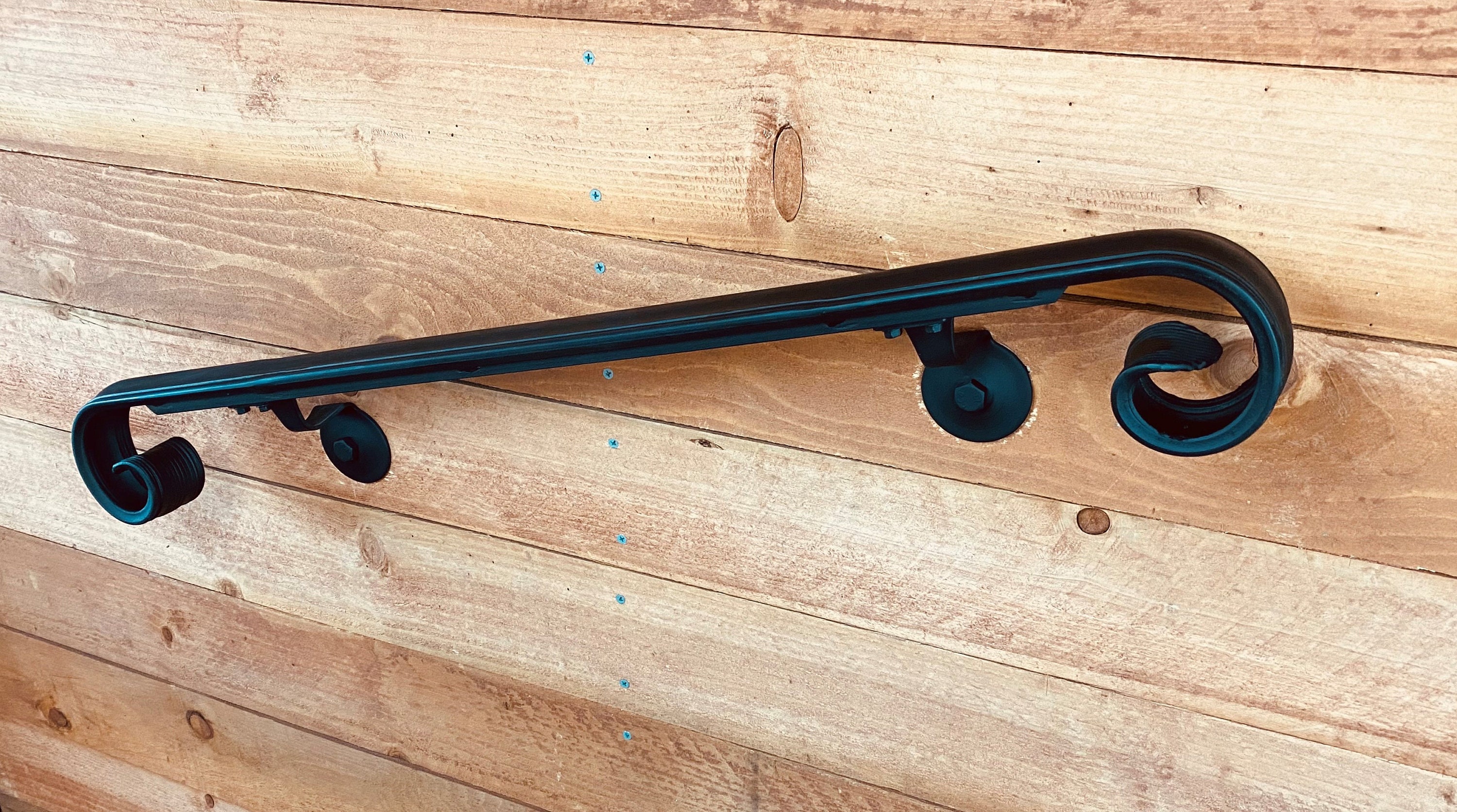 Metal Handrail 2 Molding Cap Big Volute Flat Black - Etsy.de