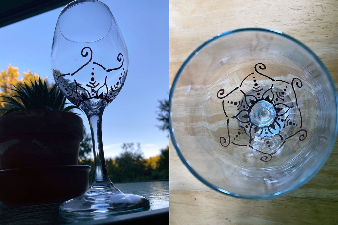 Henna Inspired Wine Glass - Etsy