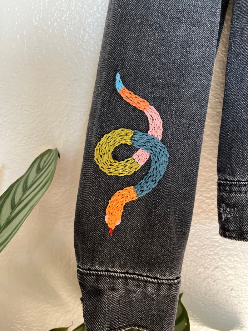 Snake Embroidered Denim Jacket | Upcycled | Size US Small | Womens - Etsy