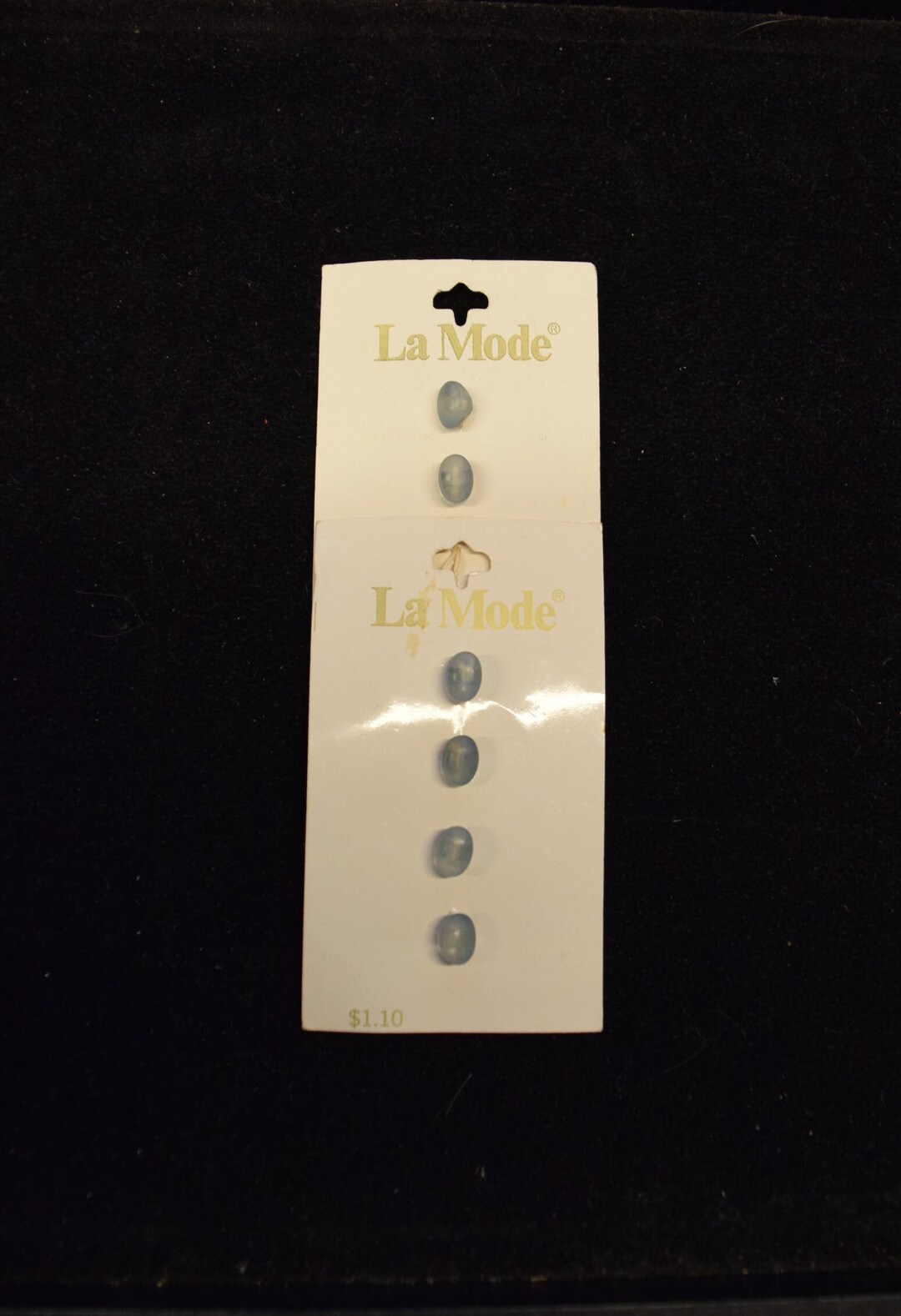 VINTAGE La Mode Buttons Baby Blue Italy No. 36477 Oval Shaped Buttons ...