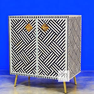 Bone Inlay Entryway Cabinet With Optical Design / Optical Pattern Two ...