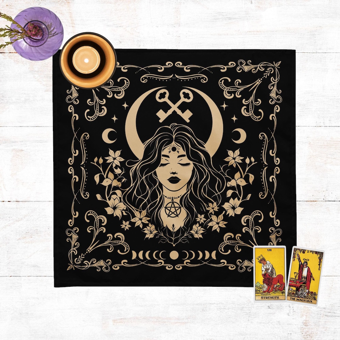 Goddess Hecate Floral Altar Cloth Alter Cloth Wiccan Altar Decor Tarot ...
