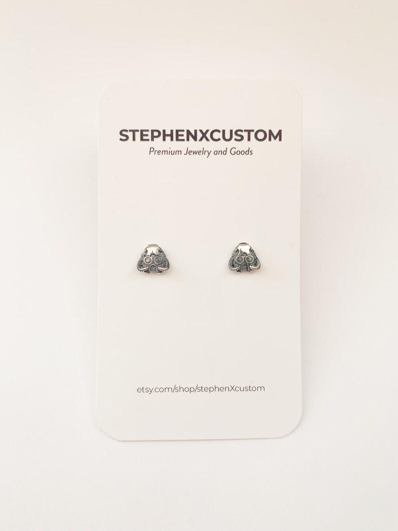 Nameless Baby IMPERA Ghoul of Ghost Earrings - Etsy