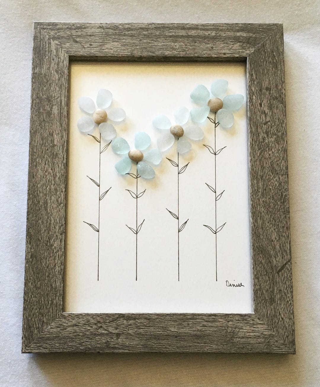 SEAGLASS FLOWER ART M78, Choice of Frame Color, Lovely Daisies ...