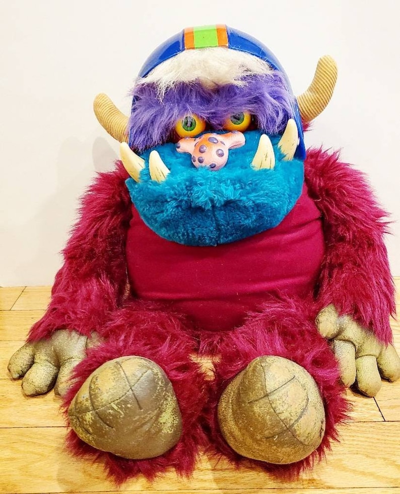 Mi monstruo mascota mi monstruo de fútbol vintage mi | Etsy