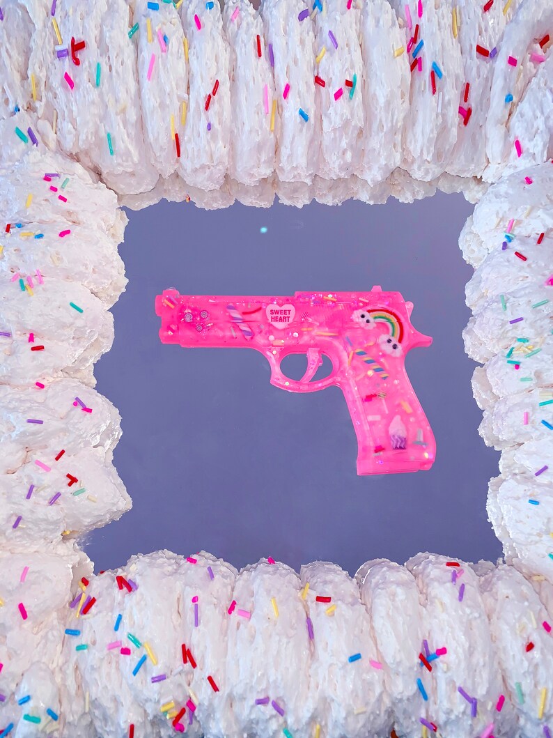 Real Size Resin Gun With Candies Y2K Pink Aesthetic Gun - Etsy