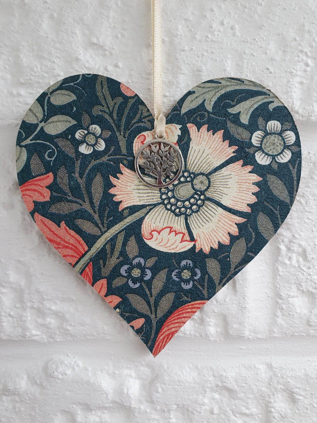 William Morris Design Small Wooden Heart - Etsy