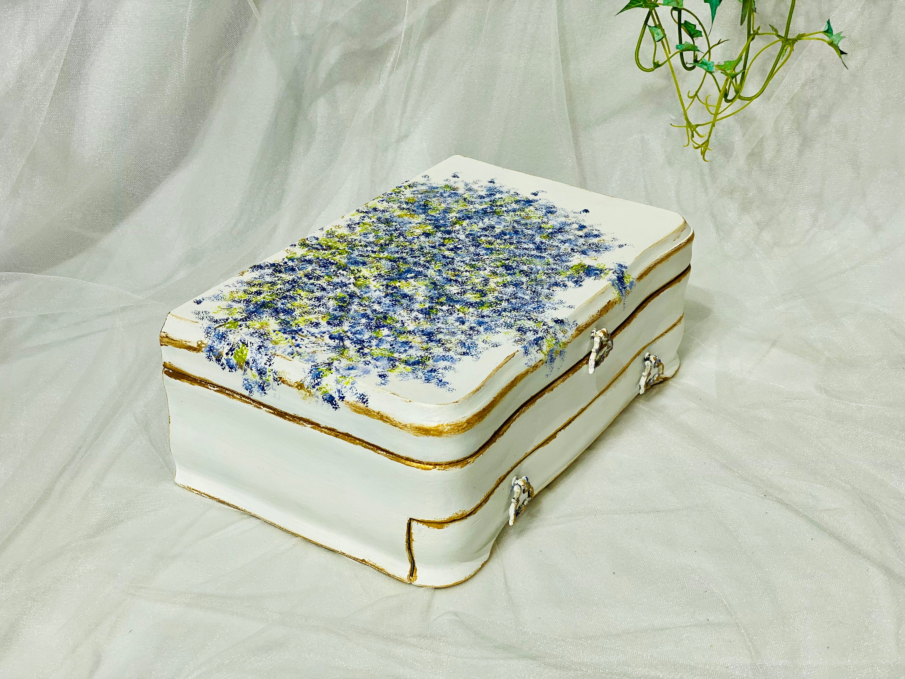 Out of Stock Extra Large Vintage Jewelry Box Hand Painted - Etsy