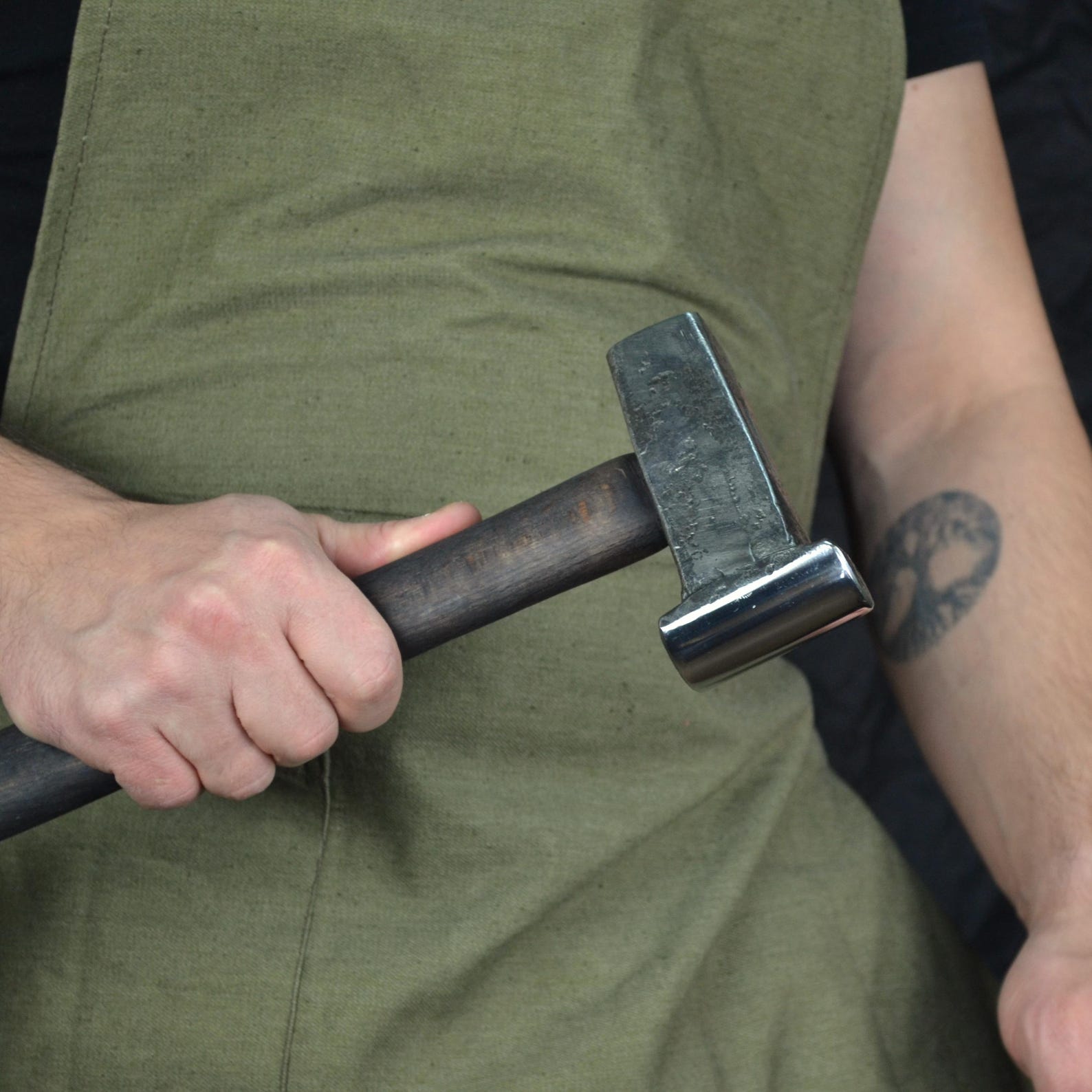 Handmade Top Fuller Hammer for Blacksmiths: 2.5lbs Forged C80W2 Steel ...