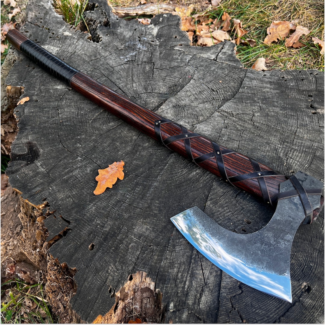 Big Axe With Leather-wrapped Handle Ideal for Outdoor and Professional ...
