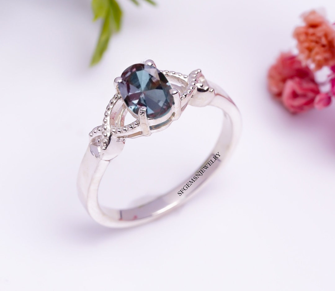 Alexandrite Ring Promise Ring June Birthstone Ring Oval Cut Color ...