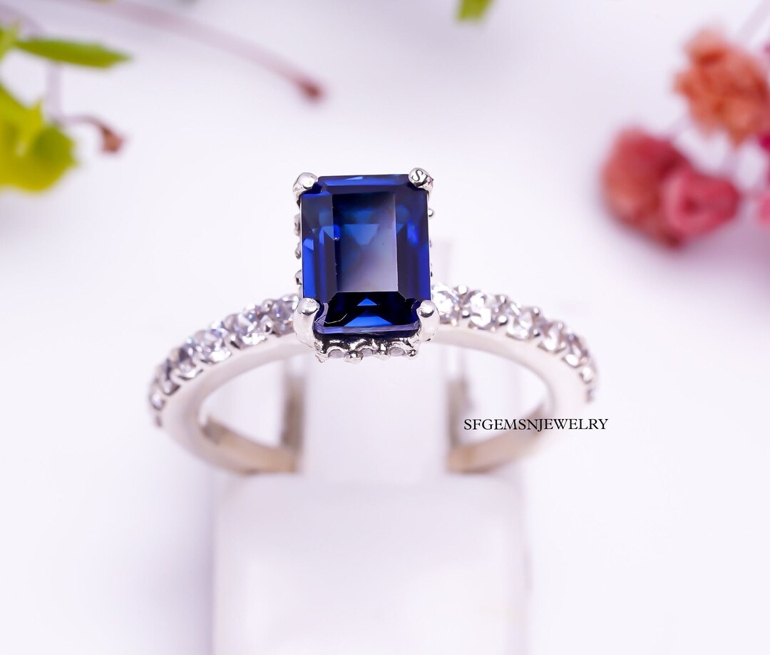 Lab Sapphire Ring September Birthstone Blauer Edelstein Smaragd Schliff ...