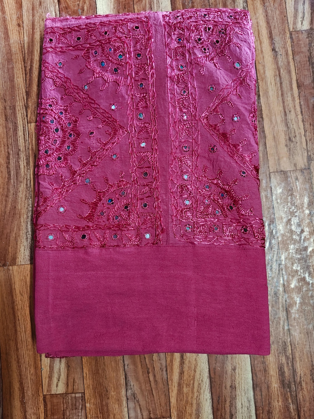 Handmade Silk Embroidery Bedspread: Mirror Work Cotton Bedding Bed ...