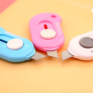 Cute Random Color Mini Cutter Plastic Scissors Student/kid/ - Etsy
