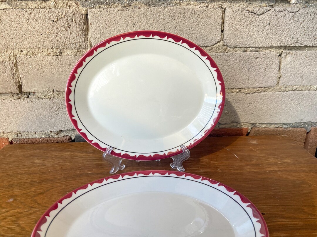 Duraline Dudson, Hotelware, Red Wave, Plates, 1991, Set of 2 - Etsy