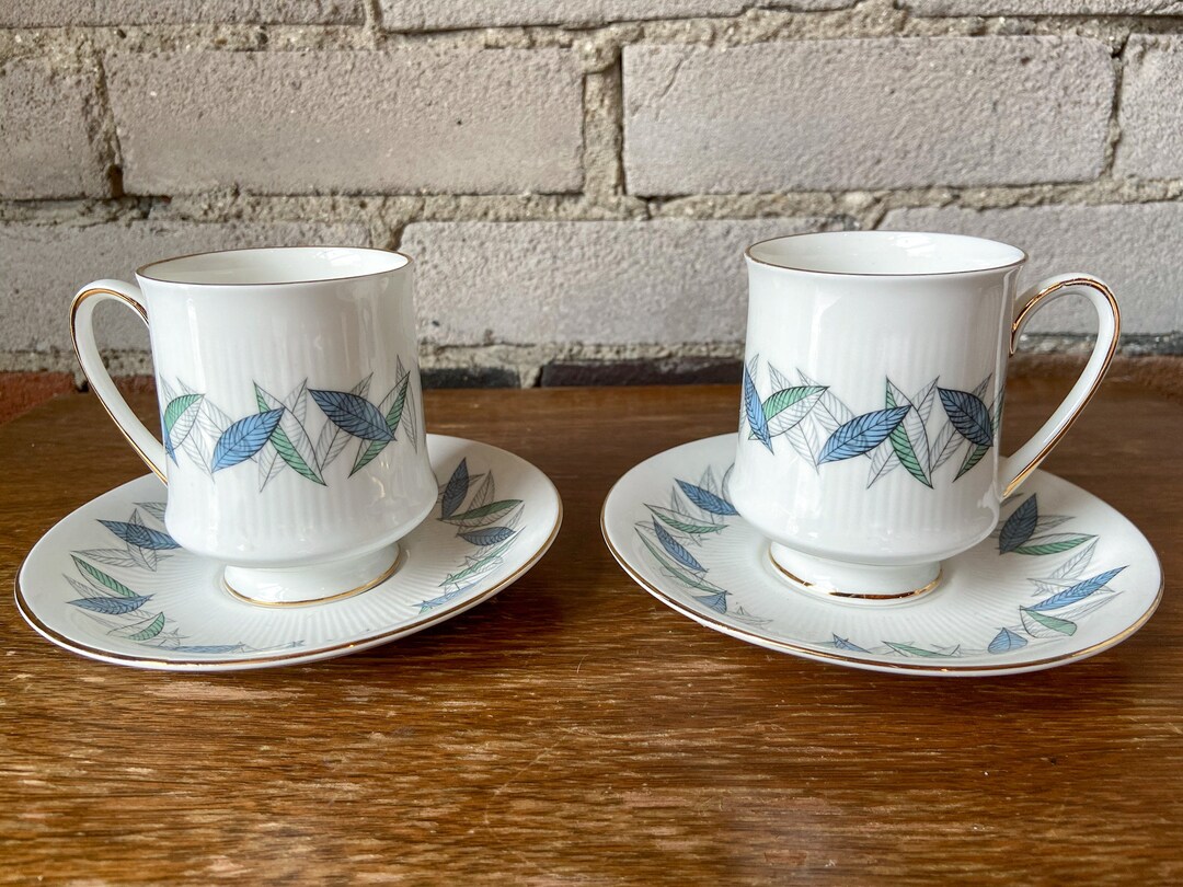 Royal Standard, Tea Cups and Saucers, Trend, Made in England, Fine Bone ...