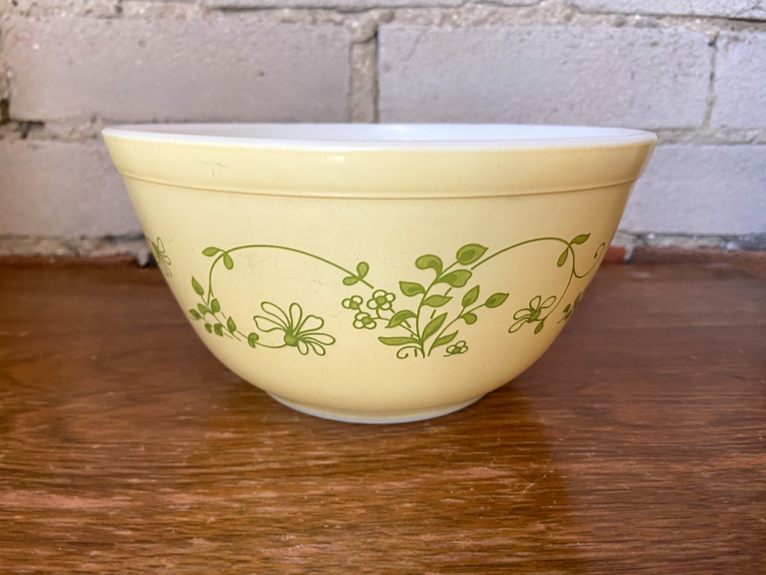 Pyrex 402 Shenandoah 1.5 Qt Mixing Bowl - Etsy