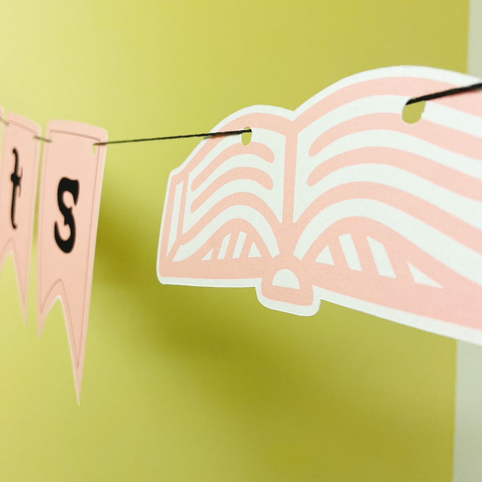 Soft Pink Let's Read Banner Book Reading Area for Classroom, Kid's Room ...