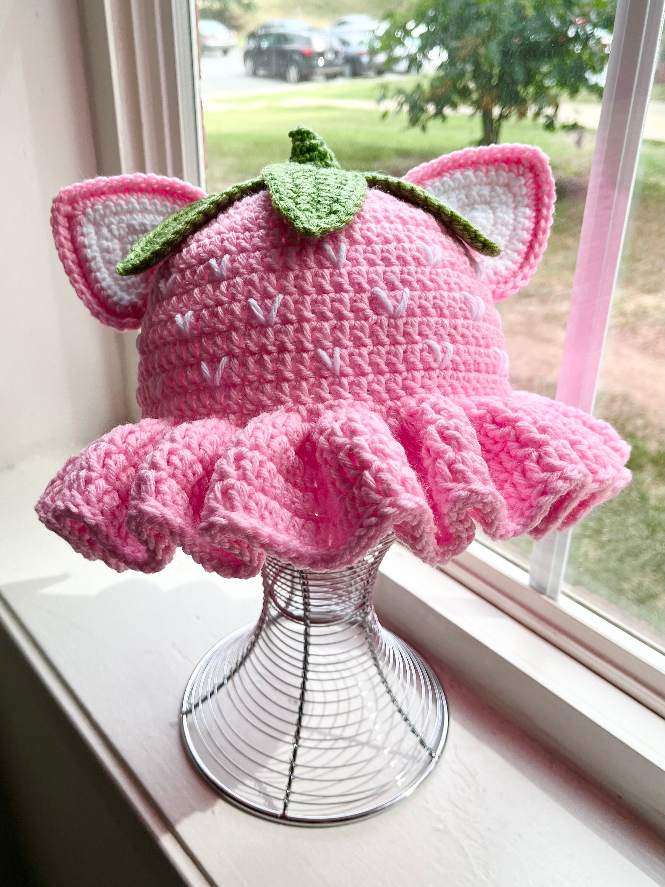 CROCHET PATTERN for the Strawberry Cat Ruffle Bucket Hat for Adults - Etsy