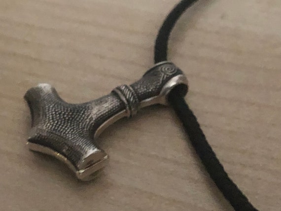 Silver Thor's hammer Mjolnir, handmade pendant, gift … - Gem