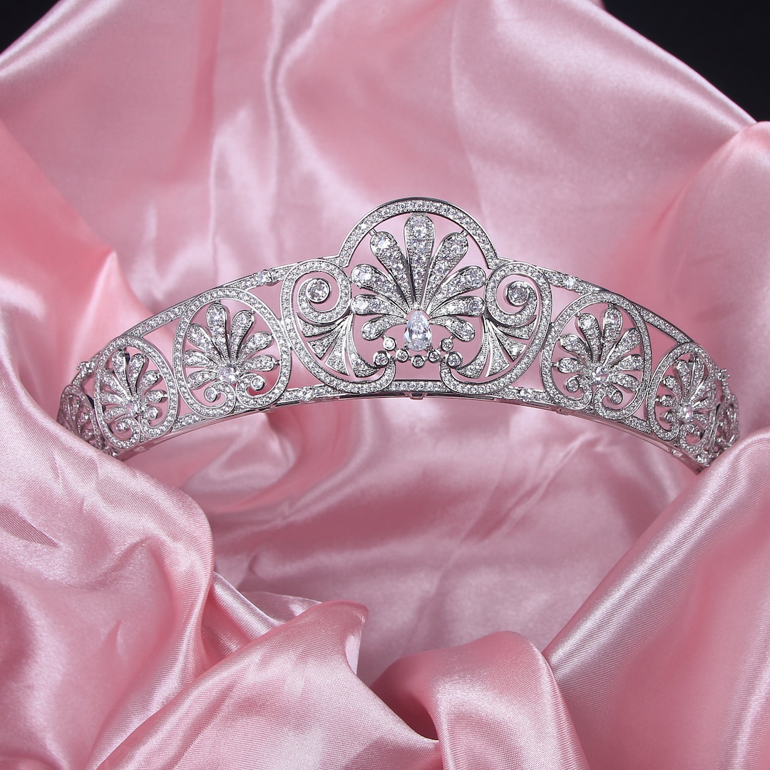 The Royal Honeysuckle Tiara With Simulated Diamonds, 5A Cubic Zirconias ...