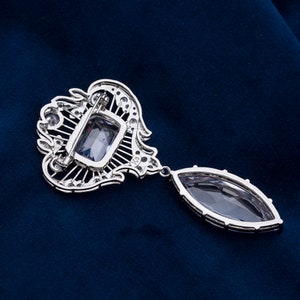 Queen Elizabeth’s EXCLUSIVE Cullinan VI and VIII Brooch Full Size ...