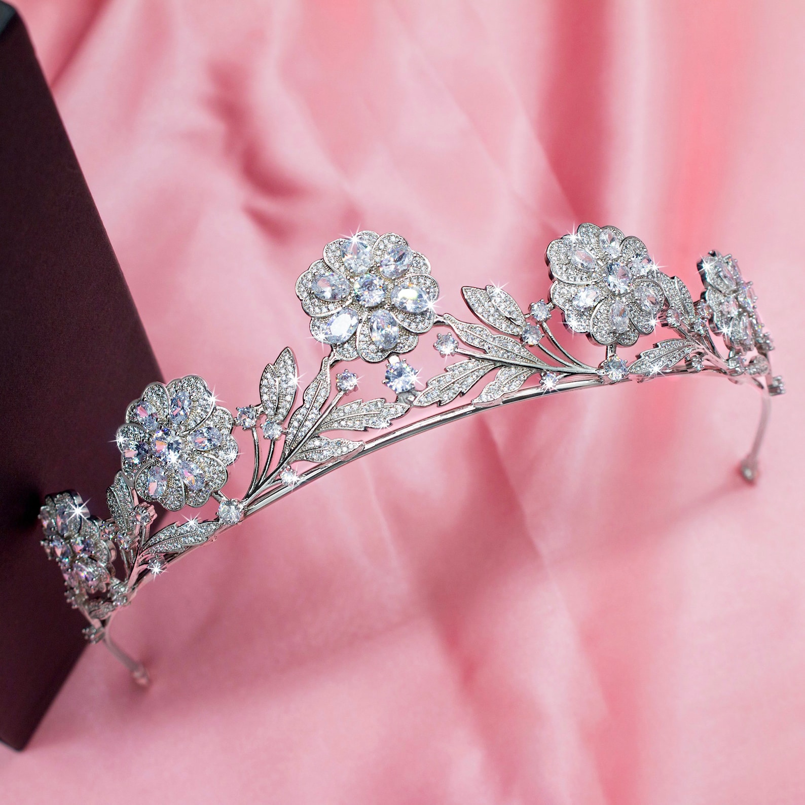 Bridal Tiara the Strathmore Rose Royal Wedding Roaring 1920s Queen ...