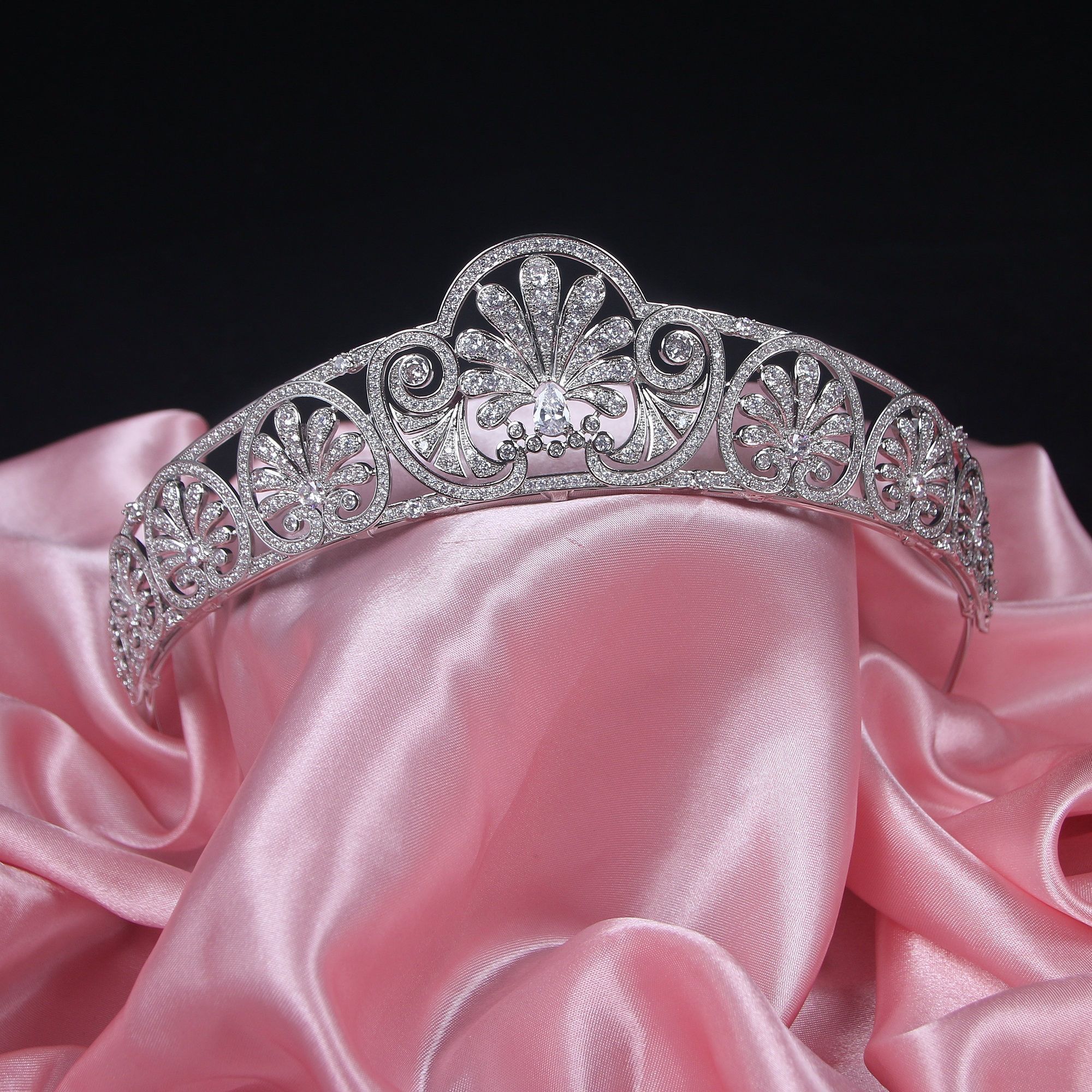 The Royal Honeysuckle Tiara With Simulated Diamonds, 5A Cubic Zirconias ...