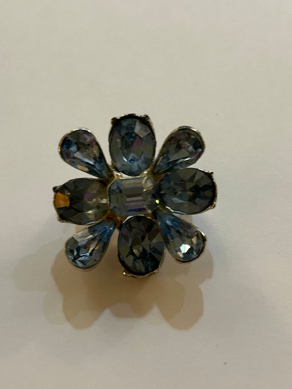 light blue rhinestones flower - Gem