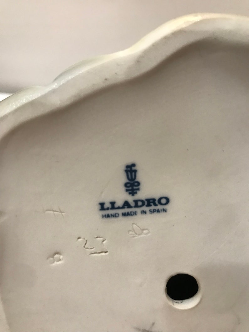 Vintage Lladro Figurine: Girl With Lamb & Wheelbarrow #4816 - Etsy