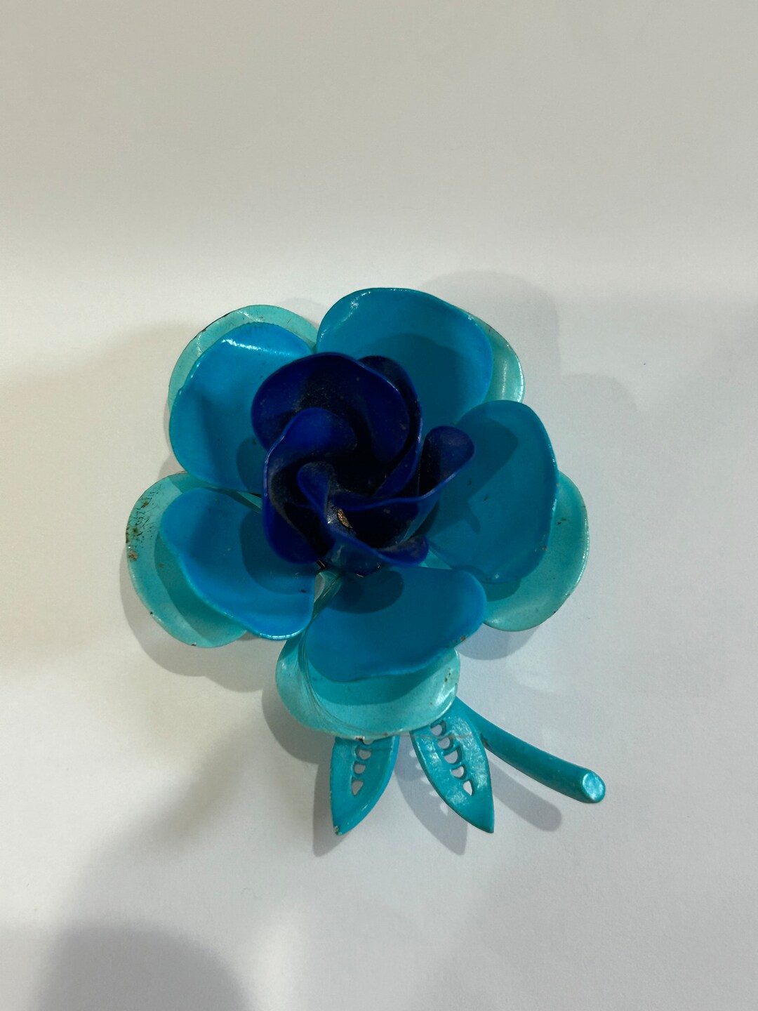 Vintage Shades of Blue Flower Pin Brooch - Etsy