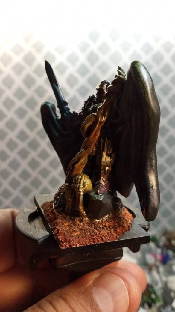 D&d Miniature Vampire Drawing Energy W/sword Mini From 3d Print Hand ...