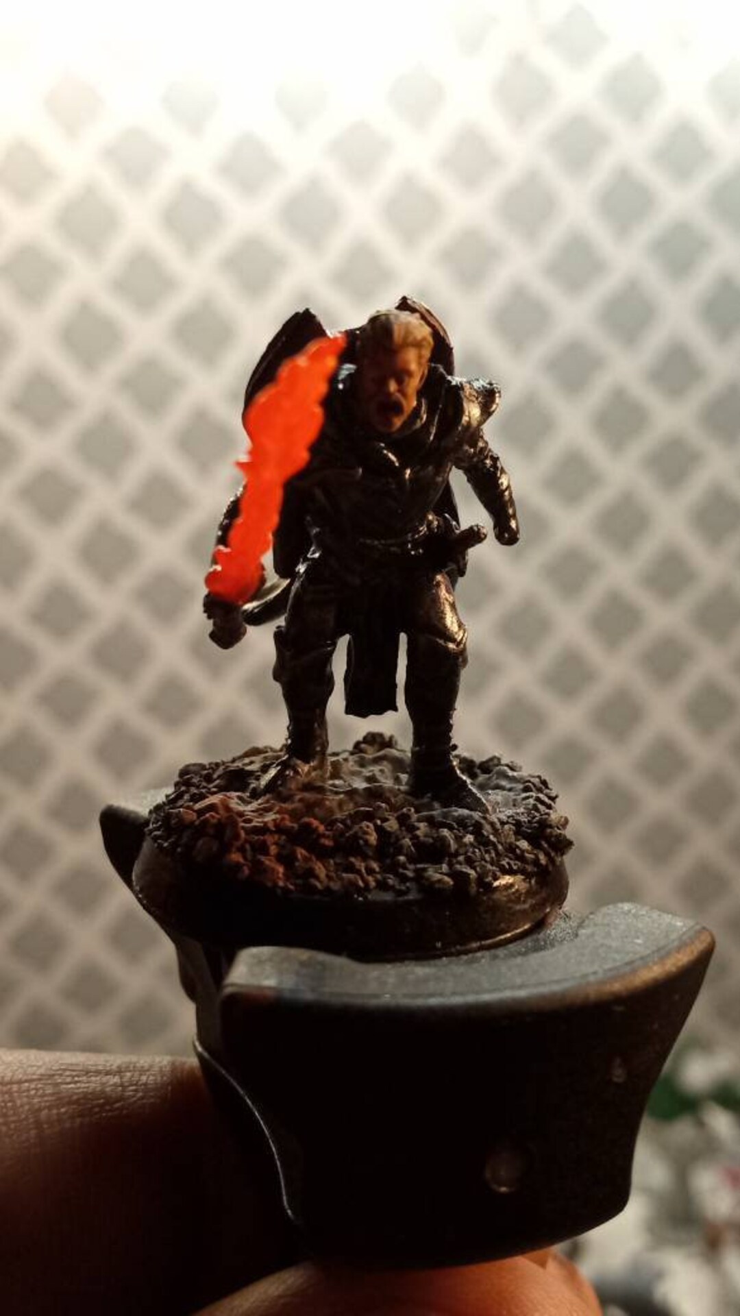 D&d Miniature Fighter/paladin With Shield Miniature by Nolzur Hard ...