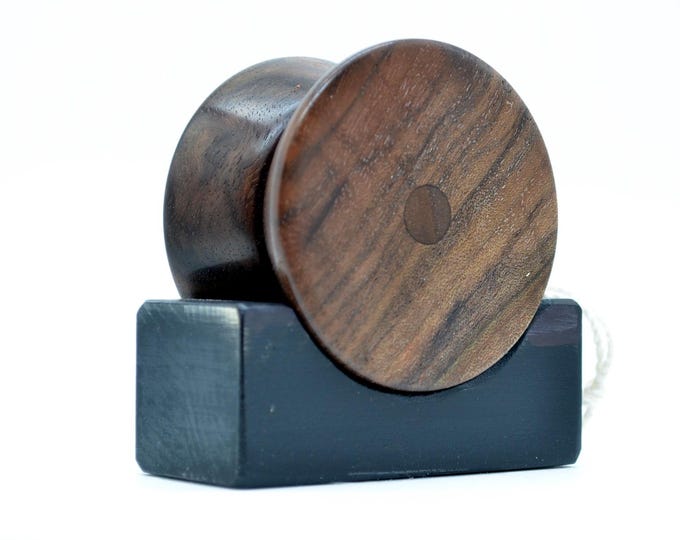 Yoyo, Hard Wood V Series Classic Fixed Axle Yo-yo - Handcrafted Vintage ...