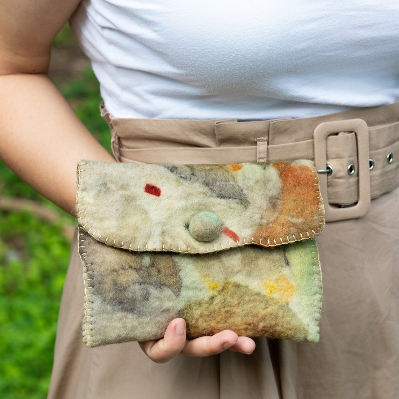 Felt Pouch - Etsy