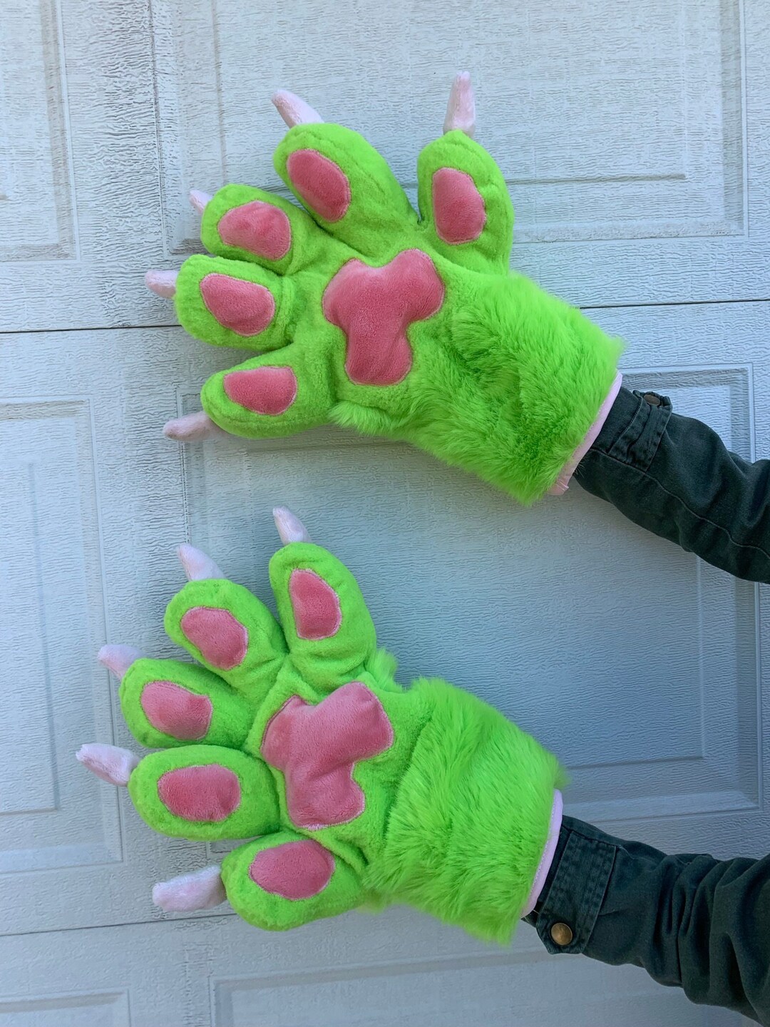 Custom Fursuit Paws Commissions!! - Etsy