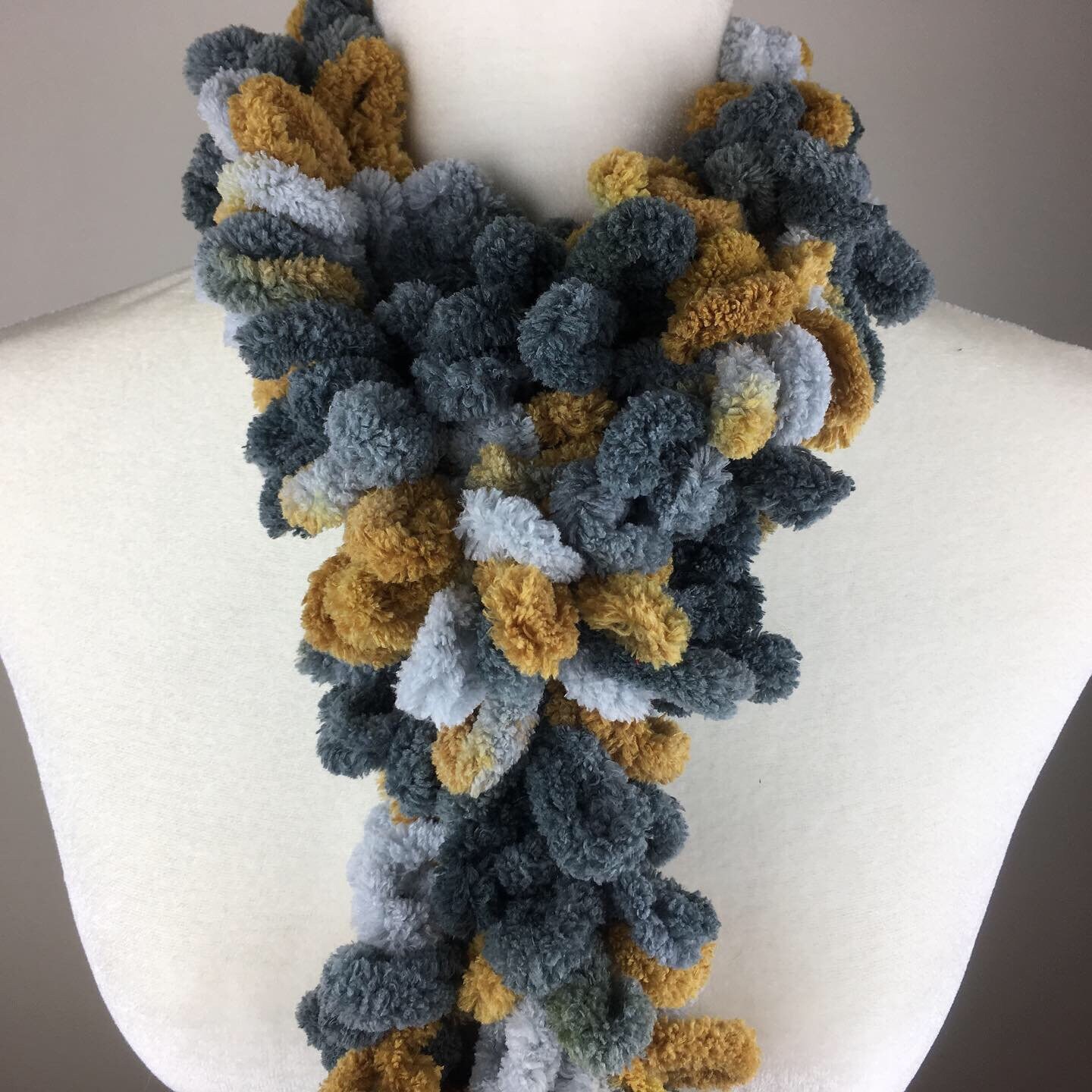 Loop de Loop Boa en Grayellow - Etsy España