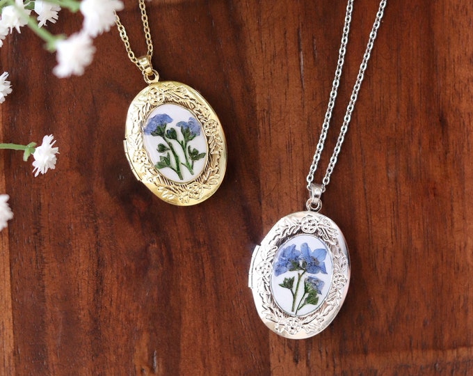Forget-me-not Wildflower Photo Locket Necklace Resin Pressed Flower ...