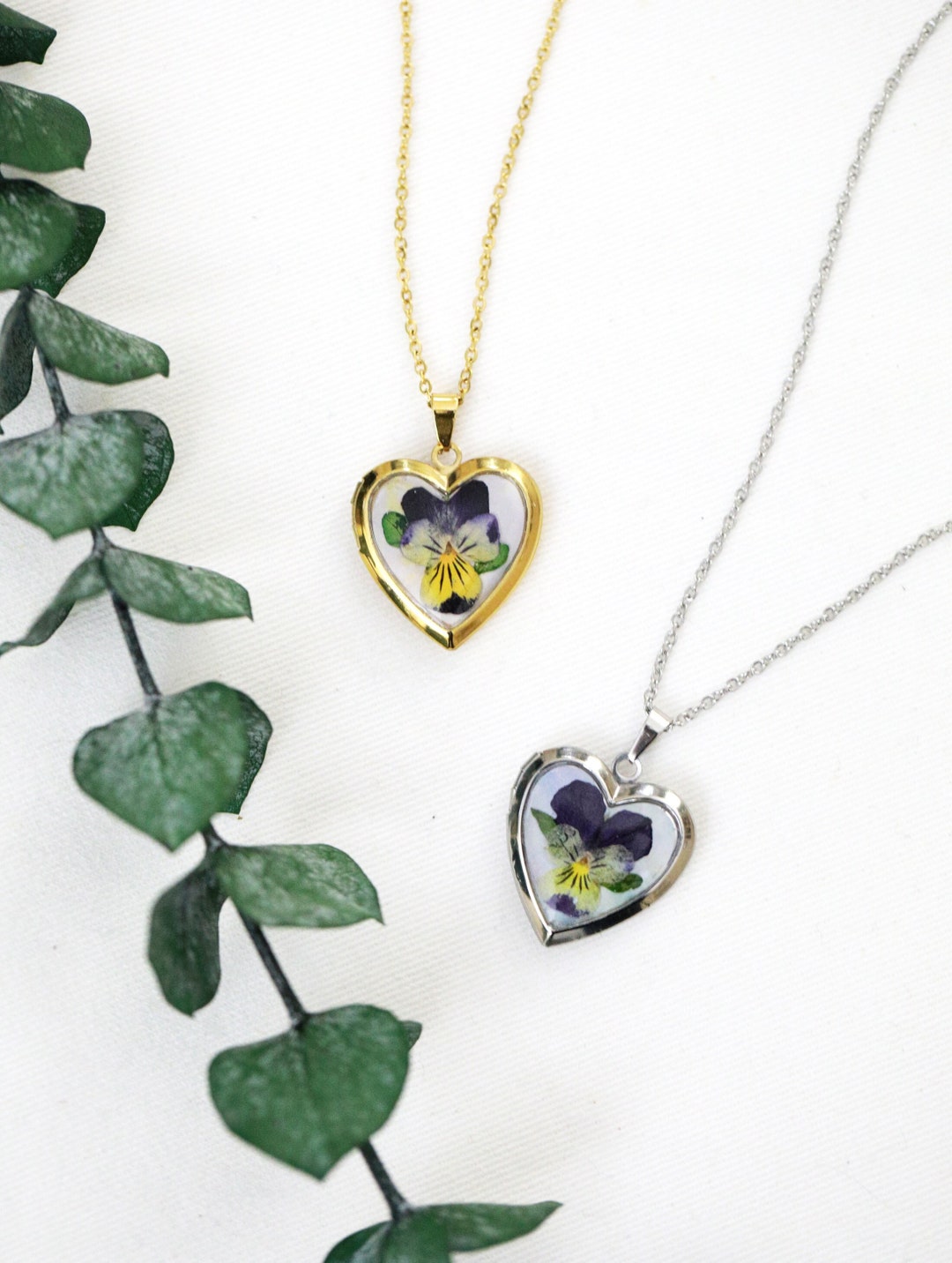 Handmade Locket Pressed Natural Flower Stainless Steel Heart Locket ...